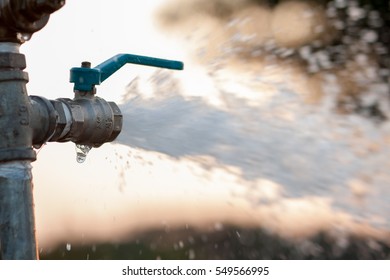 Pipe Splash Stock Photo 549566995 | Shutterstock