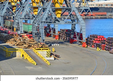 Pipe Stack Ready Shipping Under Cargo Stock Photo 356595977 | Shutterstock