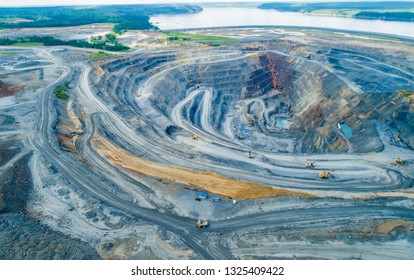 5,933 Gold open pit mine Images, Stock Photos & Vectors | Shutterstock