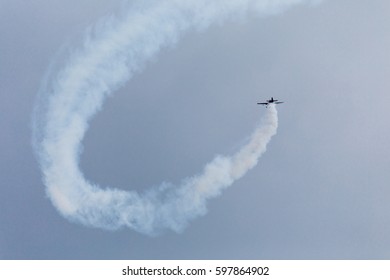 46,351 Writing in the sky Images, Stock Photos & Vectors | Shutterstock