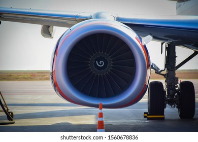 Passenger Aircraft Engine Air Intake Aircraft Stock Photo 1029225271 ...