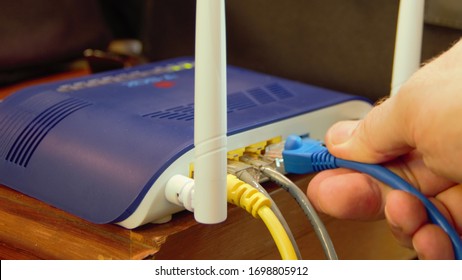 11,069 Wifi Cables Images, Stock Photos & Vectors | Shutterstock