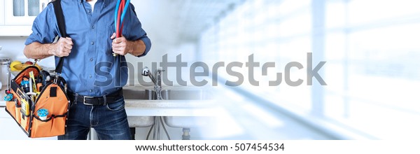 Plumber Stock Photo 507454534 | Shutterstock