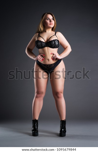 Photo De Stock Plus Size Sexy Model Black Lingerie 1095679844 Shutterstock