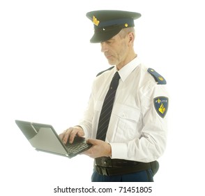 2,756 Policeman On Computer Images, Stock Photos & Vectors | Shutterstock