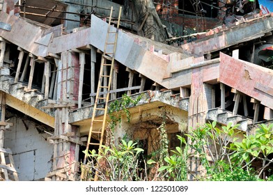 Poor Construction Working Stock Photo 122501089 | Shutterstock