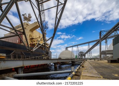 4,474 Port elevator Images, Stock Photos & Vectors | Shutterstock