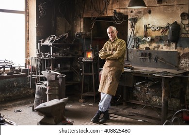 19,005 Blacksmith workshop Images, Stock Photos & Vectors | Shutterstock