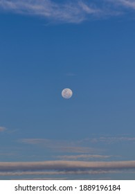 1,138 Moon between clouds Images, Stock Photos & Vectors | Shutterstock