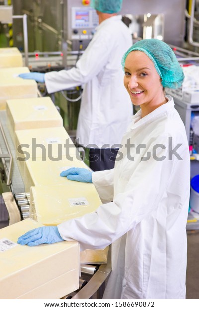 Portrait Smiling Quality Control Worker Checking Stock Photo 1586690872 ...