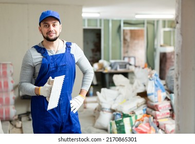 Portrait Young Qualified Builder Process Working Stock Photo 2170865301 ...