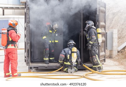 Practices Flashover Container Foto de stock 492376120 | Shutterstock