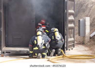 Practices Flashover Container Stock Photo 492376123 | Shutterstock