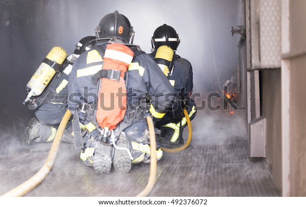 Practices Flashover Container Stock Photo 492376072 | Shutterstock