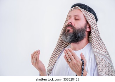 Praying Middle Eastern Man Stock Photo 358566914 | Shutterstock
