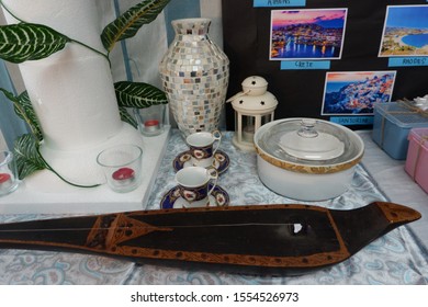 Presentation Material Display On Table Stock Photo 1554526973 ...