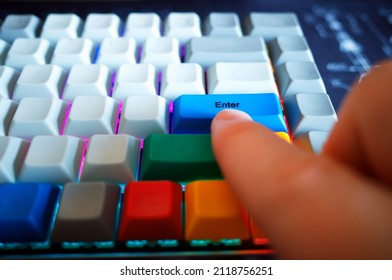 26,420 Pressing Enter Button Images, Stock Photos & Vectors | Shutterstock
