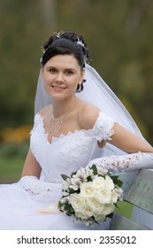 Pretty Bride Stock Photo 2355012 | Shutterstock