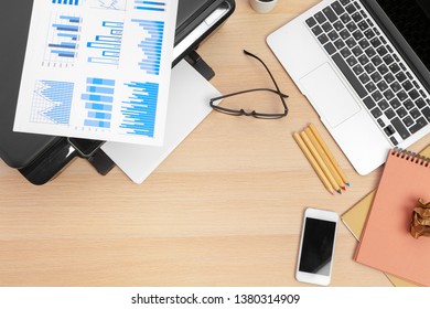 1.653 afbeeldingen voor Printer table top view: afbeeldingen, stockfoto ...