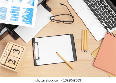 1.653 afbeeldingen voor Printer table top view: afbeeldingen, stockfoto ...