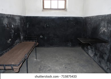 109 Prison cell window underground Images, Stock Photos & Vectors ...