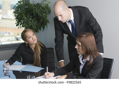 28,382 Boss controlling Images, Stock Photos & Vectors | Shutterstock