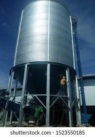 165 Shell silo Images, Stock Photos & Vectors | Shutterstock