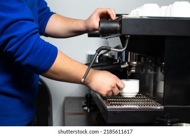 3,097 Guy making coffee Images, Stock Photos & Vectors | Shutterstock
