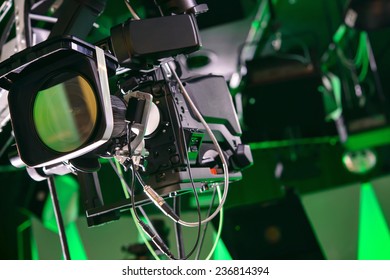 2,748 Moving video camera Images, Stock Photos & Vectors | Shutterstock