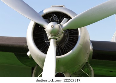 Propeller Engine Stock Photo 122529319 | Shutterstock