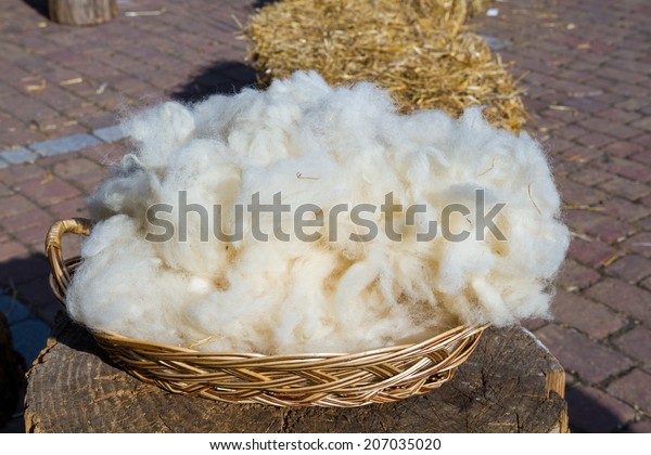 Pure Sheep Wool Wool Processing Weaving Stock Photo 207035020 ...