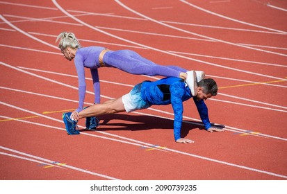 1,096 Couple core workout Images, Stock Photos & Vectors | Shutterstock