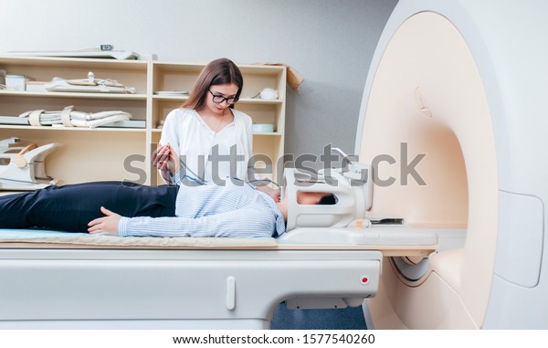 Radiologic Model Technician Smiling Help Mature Stock Photo 1577540260 ...