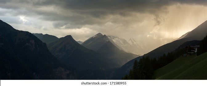 292,032 Mountains rain Stock Photos, Images & Photography | Shutterstock