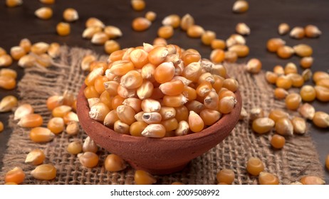 Raw Corn Seeds Corn Kernels Maize Stock Photo 2009508992 | Shutterstock
