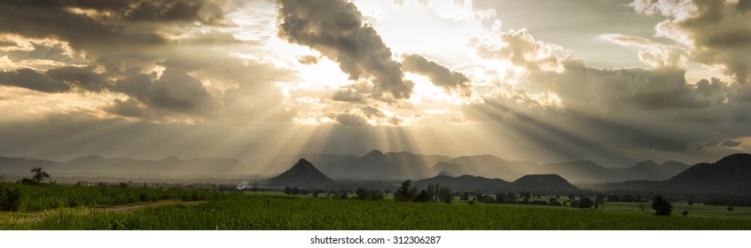 39,558 God rays Images, Stock Photos & Vectors | Shutterstock
