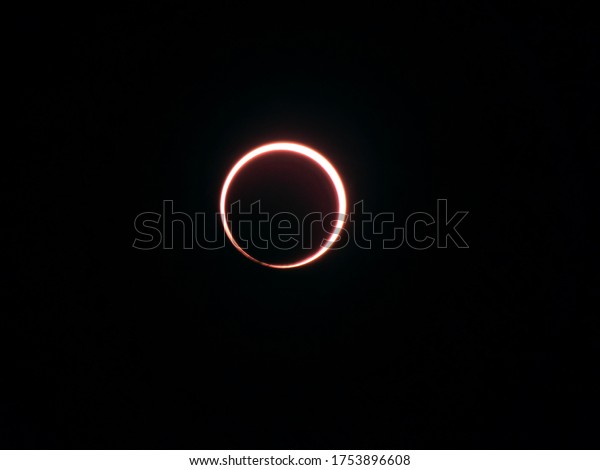 Realtime Capture Solar Eclipse with Dark Stock Photo 1753896608 ...