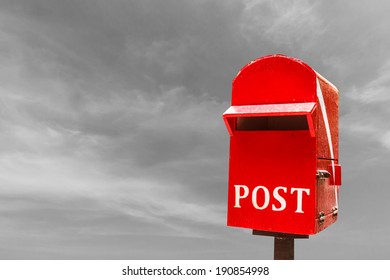 Red Post Box Mail Box Stock Photo 190854998 | Shutterstock