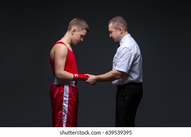 Referee Checking Young Boxer Stock Photo 639539395 | Shutterstock