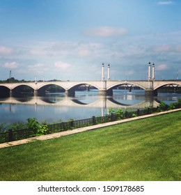 500 Springfield massachusetts Images, Stock Photos & Vectors | Shutterstock