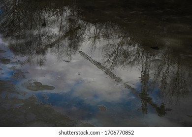 33 Water Reflection Puddle Map Images, Stock Photos & Vectors ...
