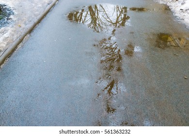 10,168 imágenes de Puddle floor - Imágenes, fotos y vectores de stock ...
