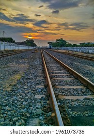 Rell Train Twilight Stock Photo 1961073736 | Shutterstock