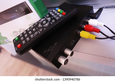 1,132 Tv Decoder Images, Stock Photos & Vectors | Shutterstock