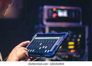 25,407 Tablet sound Images, Stock Photos & Vectors | Shutterstock
