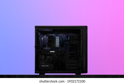 308 Open desktop computer tower Images, Stock Photos & Vectors ...