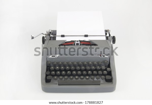 Retro Typewriter Front View Stock Photo 178881827 | Shutterstock
