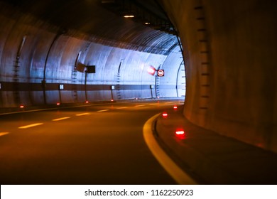 Right Two Lines Curved Empty Highway Stock Photo 1162250923 | Shutterstock