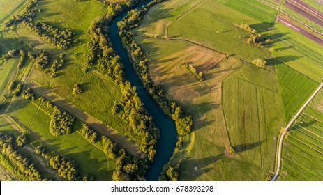 3,373 Stream river birds eye view Images, Stock Photos & Vectors ...