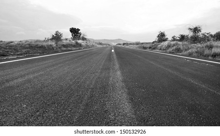 Non asphalt road Images, Stock Photos & Vectors | Shutterstock